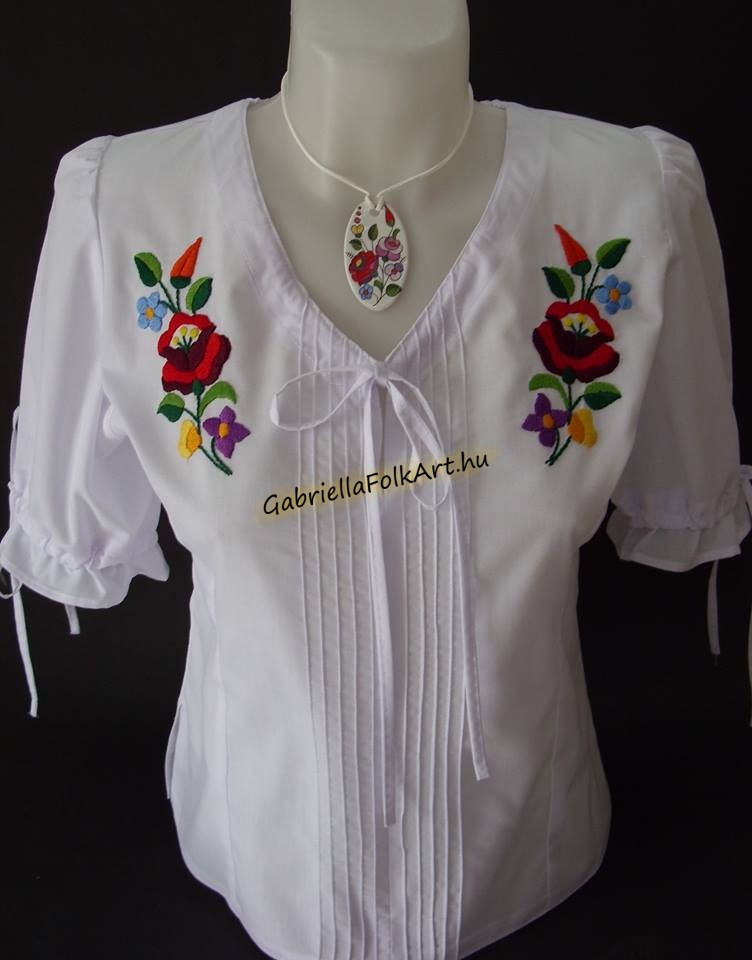 Matyó és Kalocsai blúzok! | Kalocsai kézzel hímzett piés blúz 8 ...